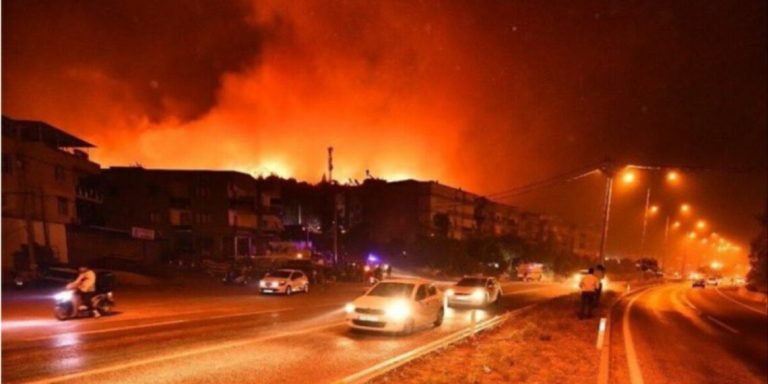 Tragjike/ Zjarri del jashtë kontrolli, 11 roje pylli humbin jetën duke ...